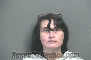 Recent Booking / Mugshot for AMANDA MARIE MADISON in Knox County, Indiana