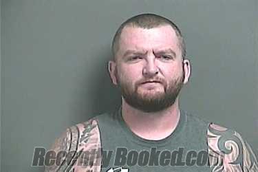 Recent Booking / Mugshot for NICHOLAS LEVI BURKE in Knox County, Indiana