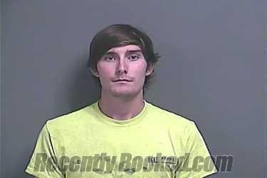 Recent Booking / Mugshot for DAMIEN WAYNE FREEMAN in Knox County, Indiana