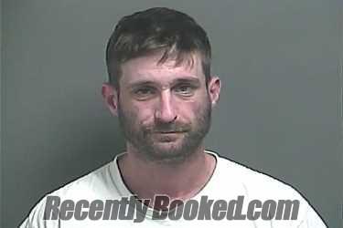 Recent Booking / Mugshot for MATTHEW C LIVERMORE in Knox County, Indiana