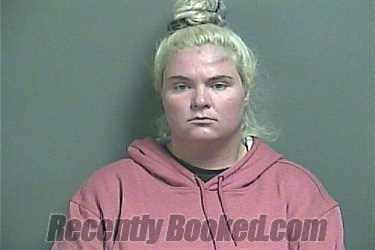Recent Booking / Mugshot for EMILY ZENA MCCRARY in Knox County, Indiana