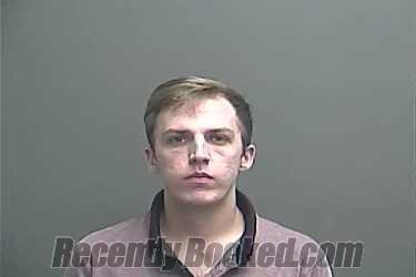Recent Booking / Mugshot for CALEB MICHAEL LEE BEAMAN in Knox County ...
