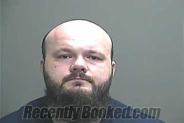 Recent Booking / Mugshot for MATTHEW EARL HOLBROOK in Knox County, Indiana