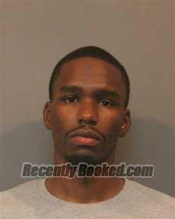 Recent Booking / Mugshot for ROBERT JUWAN WILLIAMS in Lake County, Indiana