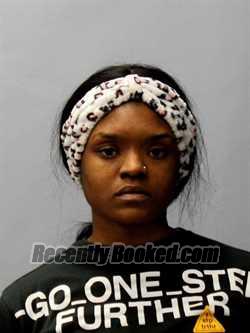 Recent Booking / Mugshot for MODEYANA HONESTY DAVIS in Lake County, Indiana