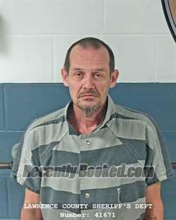 Recent Booking / Mugshot for DANIEL DEE JOHNSON in Lawrence County, Indiana