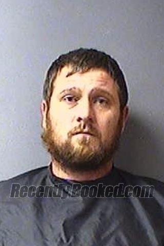 Recent Booking / Mugshot for Brandon Lee Hinkle in Madison County, Indiana