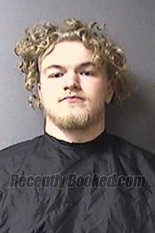 Recent Booking / Mugshot for Wade Le Roy Roby in Madison County, Indiana