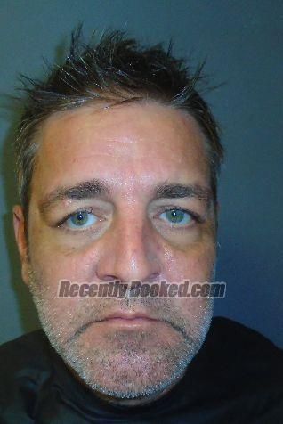 Recent Booking / Mugshot for Robert Paul Farr in Madison County, Indiana