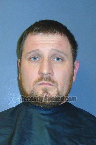 Recent Booking / Mugshot for Brandon Lee Hinkle in Madison County, Indiana