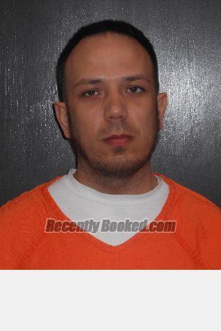 Recent Booking / Mugshot for Anthony Michael Short in Madison County ...