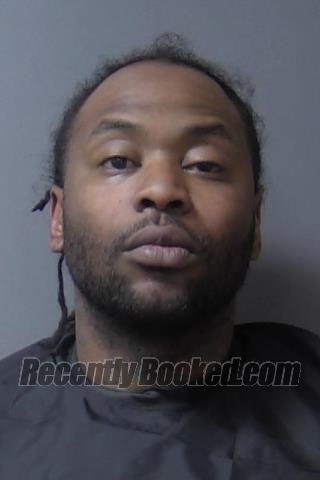 Recent Booking / Mugshot for Freddie Darnell Junior Perry in Madison ...