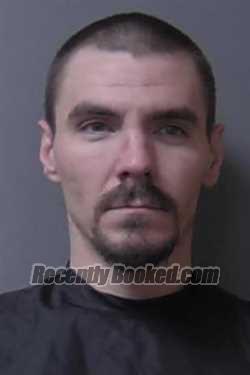 Recent Booking / Mugshot for Justin Thomas Smith in Madison County, Indiana