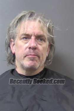 Recent Booking / Mugshot for Daniel Jay Benslay in Madison County, Indiana