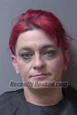 Recent Booking / Mugshot for Angela Jo Clabaugh in Madison County, Indiana