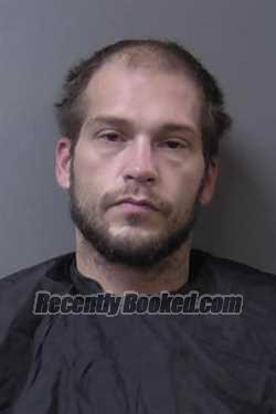 Recent Booking / Mugshot for Devon Edward Harris in Madison County, Indiana
