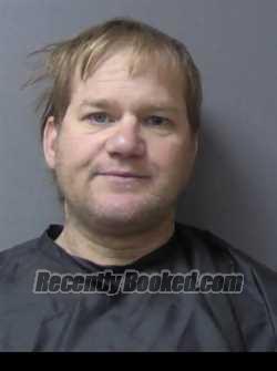 Recent Booking / Mugshot for Michael Todd Smyser in Madison County, Indiana