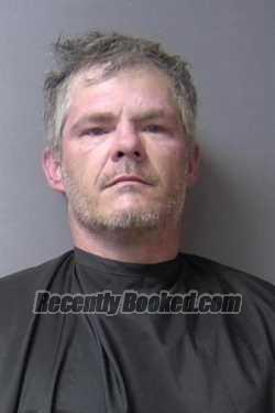 Recent Booking / Mugshot for Danny H Deardorff in Madison County, Indiana