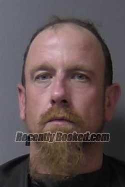 Recent Booking / Mugshot for Jason Andrew Madore in Madison County, Indiana