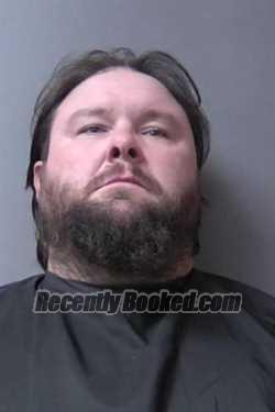 Recent Booking / Mugshot for Joshua Lee Reno in Madison County, Indiana