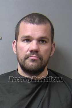 Recent Booking / Mugshot for Joe Matthew Junior Kerr in Madison County ...