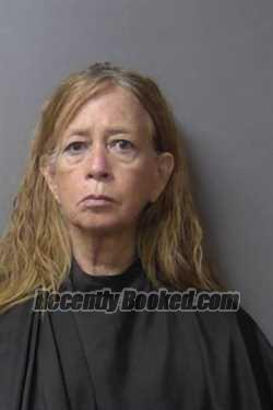 Recent Booking / Mugshot for Lisa Gayle Alder in Madison County, Indiana