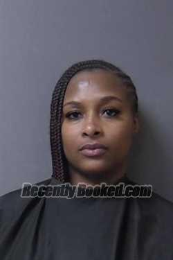 Recent Booking / Mugshot for Mia Simone Fuller in Madison County, Indiana