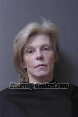 Recent Booking / Mugshot for Alicia Ann Noland in Madison County, Indiana