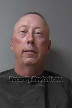 Recent Booking / Mugshot for Brett A Etherington in Madison County, Indiana