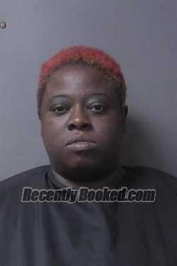 Recent Booking / Mugshot for Sharonda Renee Quarles in Madison County ...