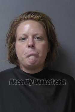 Recent Booking / Mugshot for Kelly Lee Roberts in Madison County, Indiana