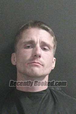 Recent Booking / Mugshot for Seth Thomas McCune in Madison County, Indiana