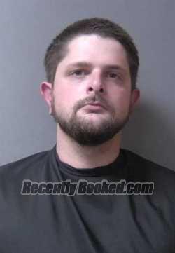 Recent Booking / Mugshot for Tyler Andrew Davis in Madison County, Indiana