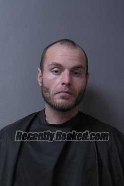 Recent Booking / Mugshot for Devon James McFall in Madison County, Indiana