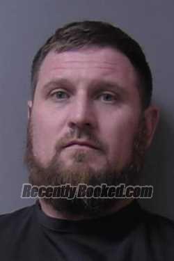 Recent Booking / Mugshot for Brandon Lee Hinkle in Madison County, Indiana
