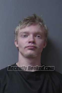 Recent Booking / Mugshot for Robert Shane Rentfro in Madison County ...