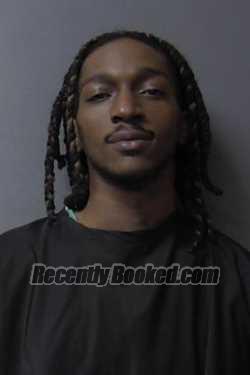 Recent Booking / Mugshot for Eric Deon De Vonte Smoots in Madison ...