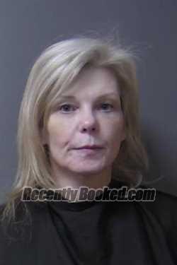 Recent Booking / Mugshot for Alicia Ann Noland in Madison County, Indiana