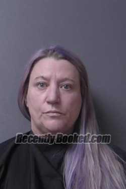 Recent Booking / Mugshot for Angela Rae Stephens in Madison County, Indiana