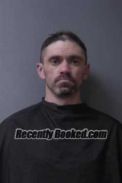 Recent Booking / Mugshot for Chad Kia Warren in Madison County, Indiana