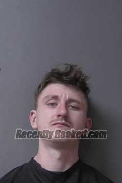 Recent Booking / Mugshot for Dustin Glenn Banks in Madison County, Indiana