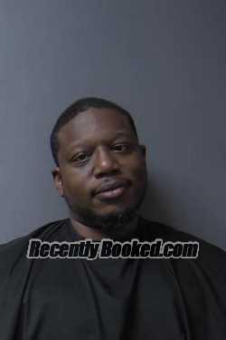 Recent Booking / Mugshot for Jamar Rashad Warren in Madison County, Indiana