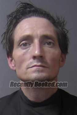 Recent Booking / Mugshot for Jason Dewayne Riddle in Madison County ...