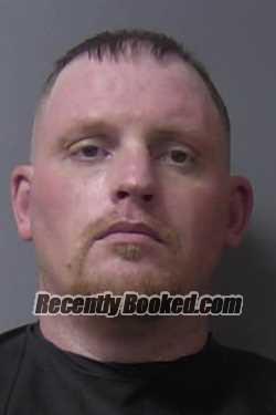 Recent Booking / Mugshot for Zachary Lee Durnell in Madison County, Indiana