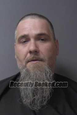 Recent Booking / Mugshot for Dustin Eric Redman in Madison County, Indiana