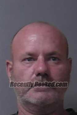 Recent Booking / Mugshot for Steven Massie in Madison County, Indiana
