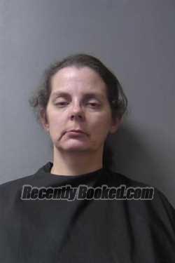 Recent Booking / Mugshot for Angela Dawn Patten in Madison County, Indiana