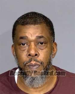Recent Booking / Mugshot for DONALD E RAY in Marion County, Indiana
