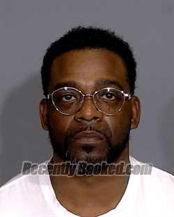 Recent Booking / Mugshot for CRAIG LAMAR EDWARDS in Marion County, Indiana