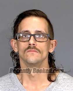Recent Booking / Mugshot for DANIEL PATRICK HIGGS in Marion County, Indiana